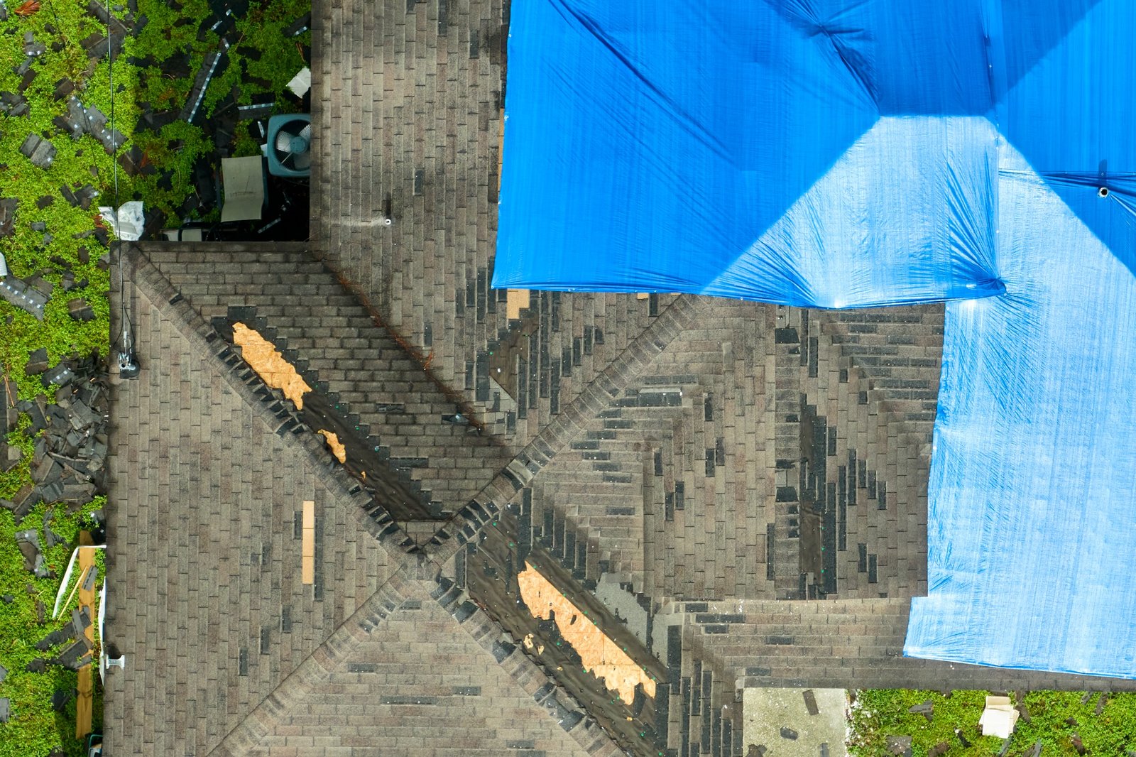 How to Shingle a Roof a Step by Step Guide - TilTop